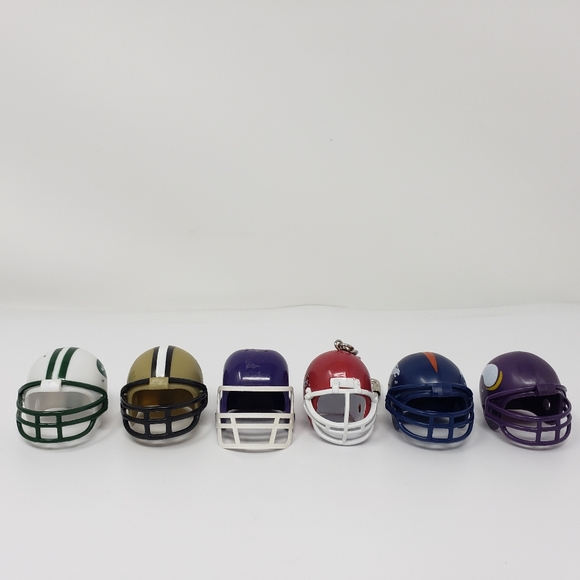 Toys | Football Nfl Helmets Small Plastic Toy 1 Keychain Lot Of 6 ...